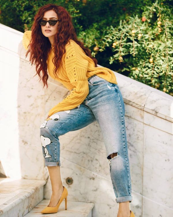 New Awesome Photoshoot of Actress Zarish Khan | Dailyinfotainment