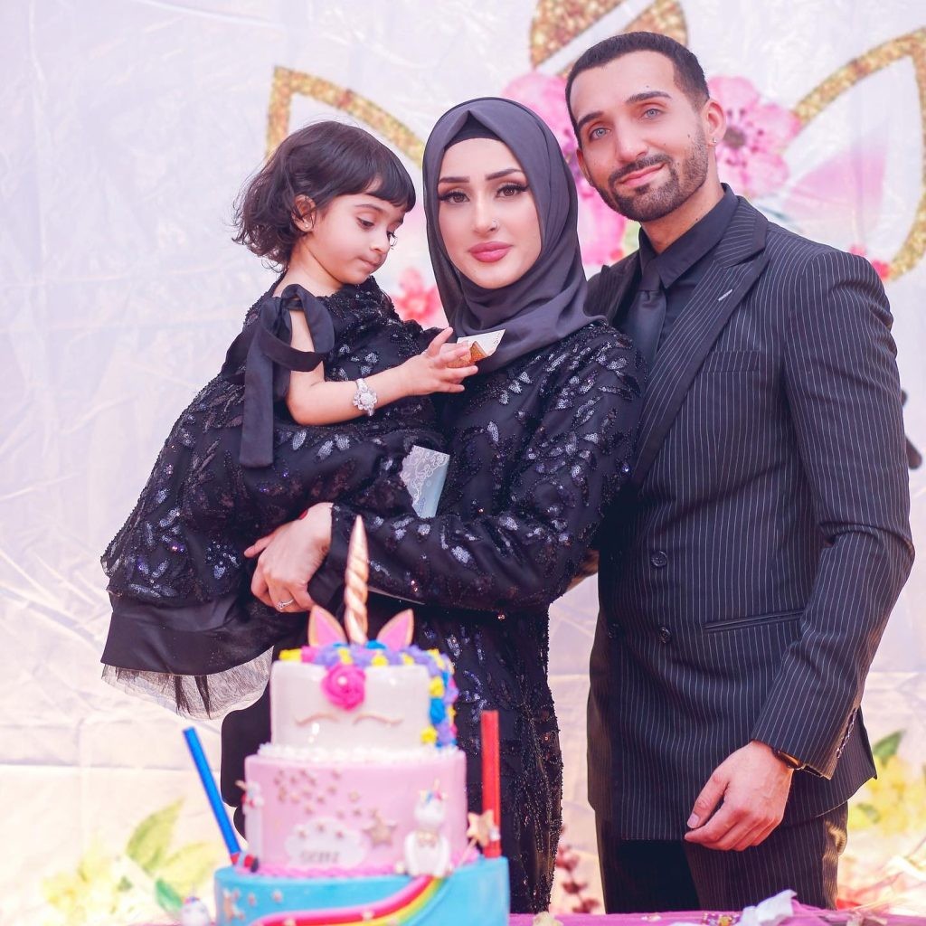 Sham Idrees Celebrates daughter Birthday - Adorable Pictures ...