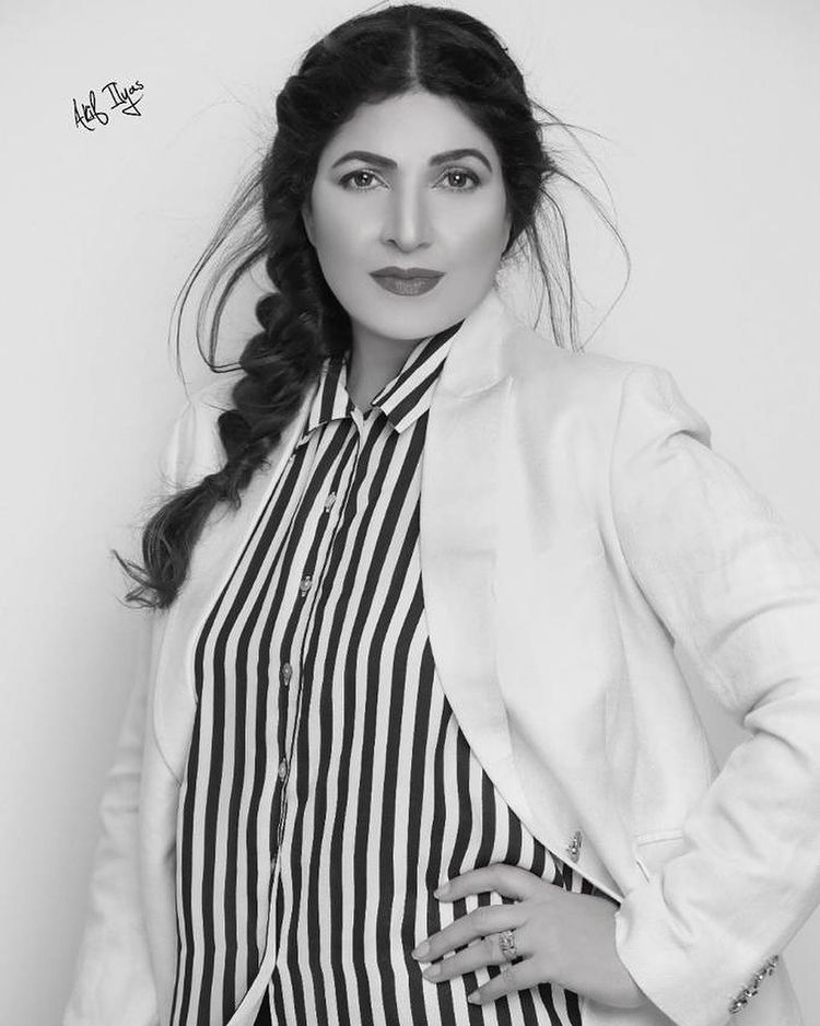 Shagufta Ejaz Stuns Fans with Gorgeous Photoshoot | Dailyinfotainment