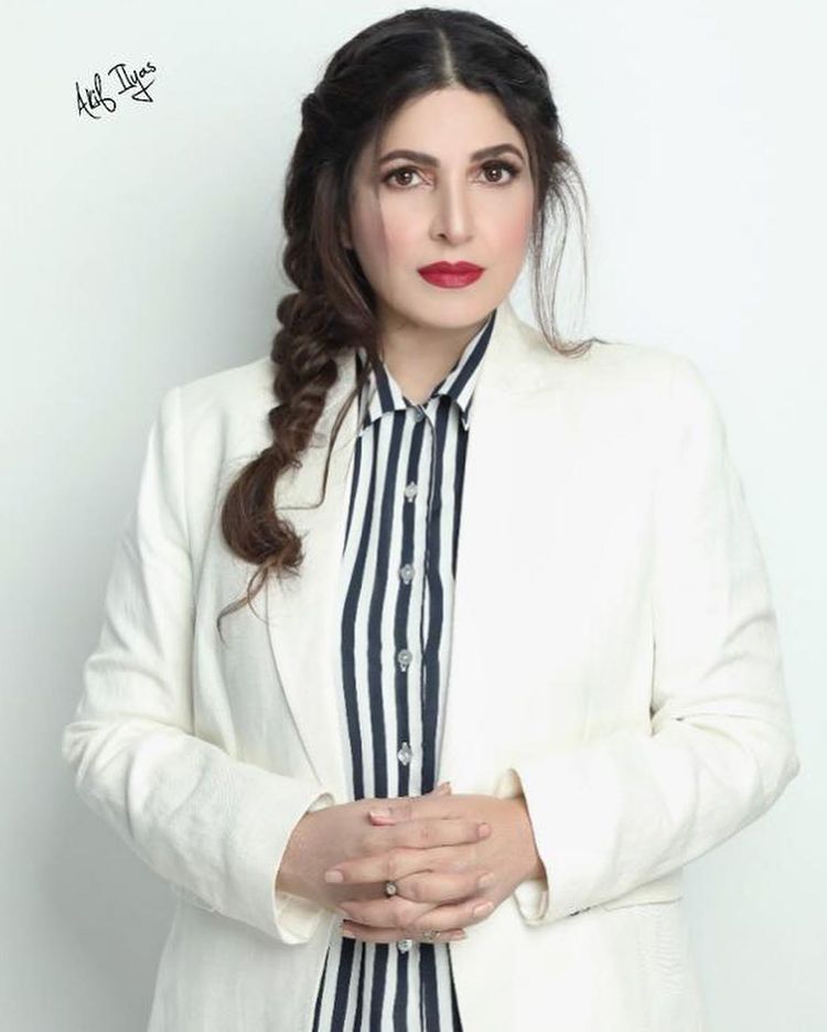 Shagufta Ejaz Stuns Fans with Gorgeous Photoshoot | Dailyinfotainment