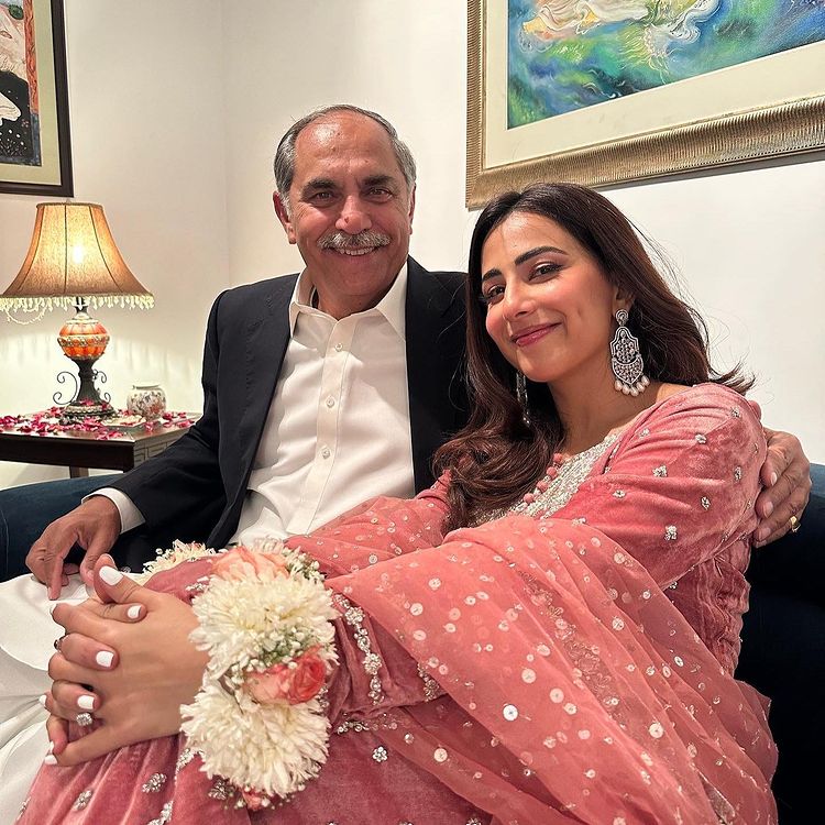 Ushna Shah engagement with golfer Hamza Amin - in Pictures ...