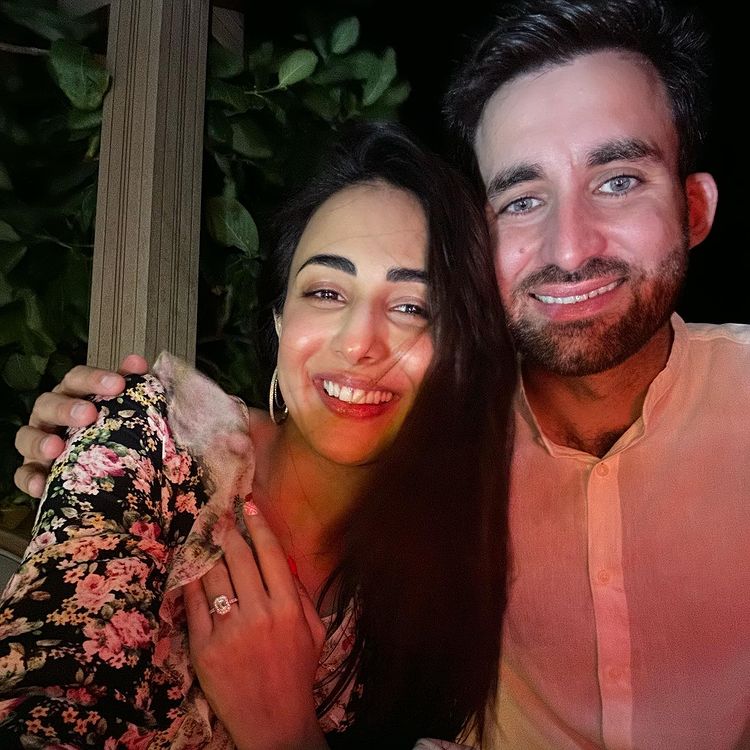 Ushna Shah engagement with golfer Hamza Amin - in Pictures ...